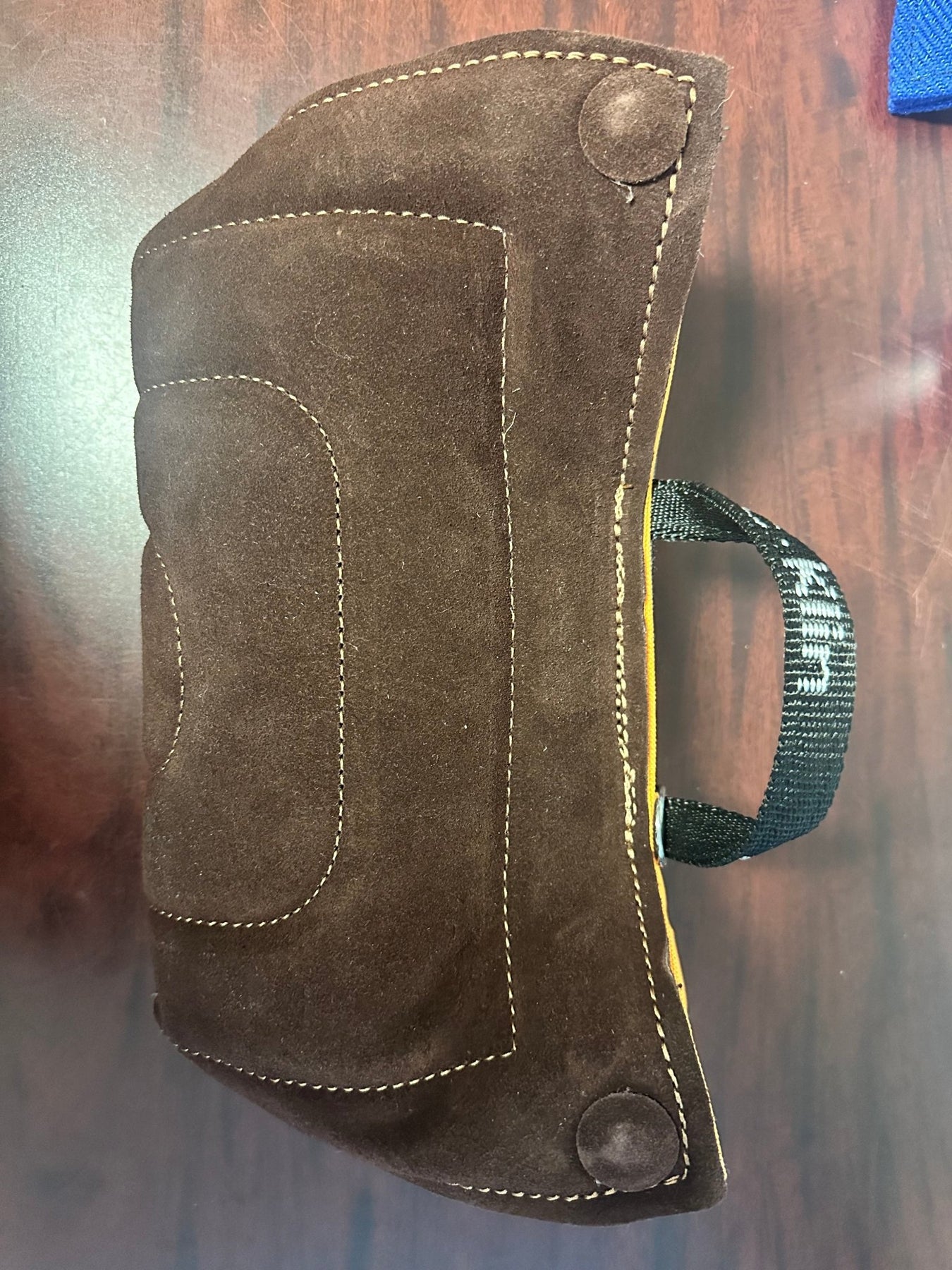 ABC Klin Two Handle Leather Butterfly Bite Wedge – Maximum K9 Services